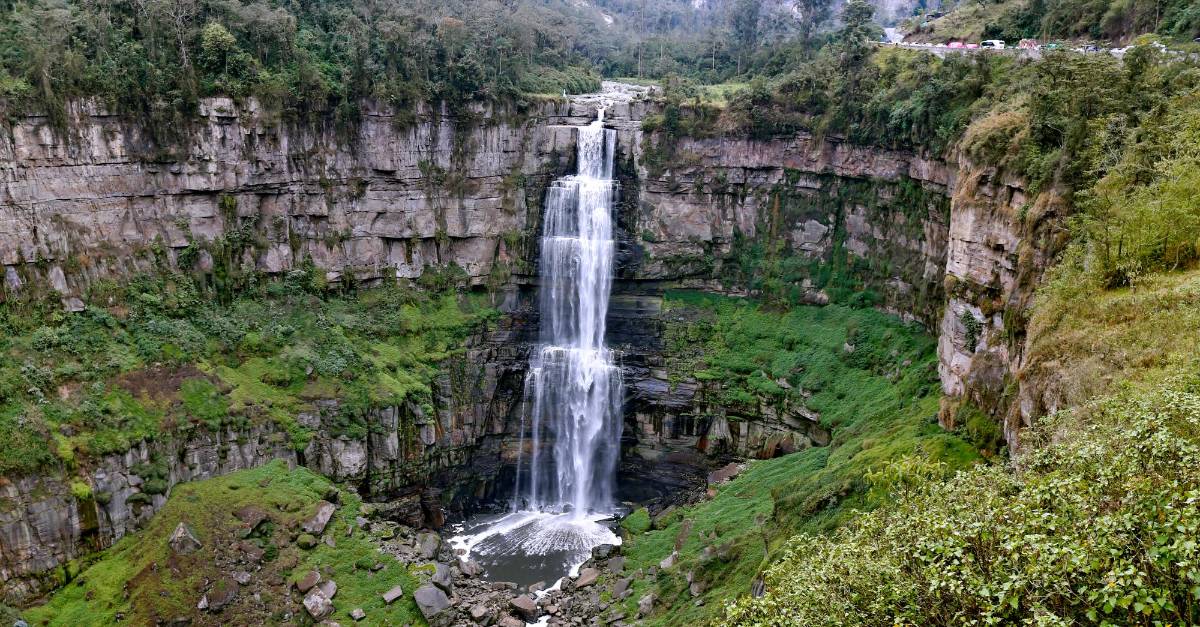 Carro Cayó Al Salto Del Tequendama Sus Dos Ocupantes Murieron