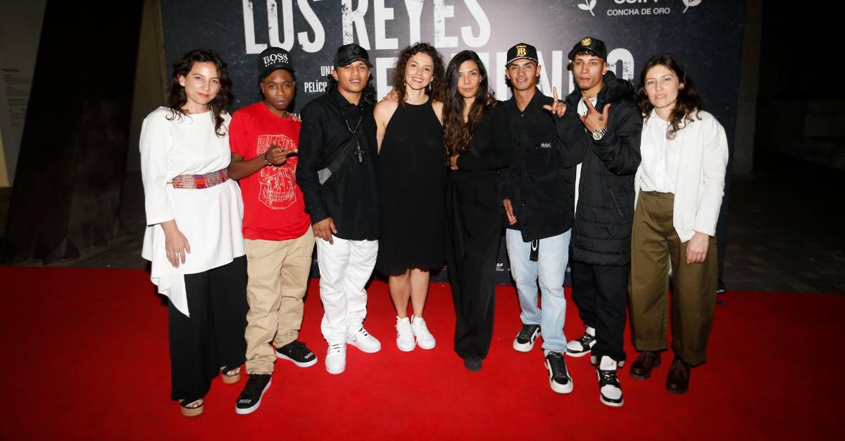 Atención: llega a Netflix Los Reyes del Mundo, la premiada película de ...