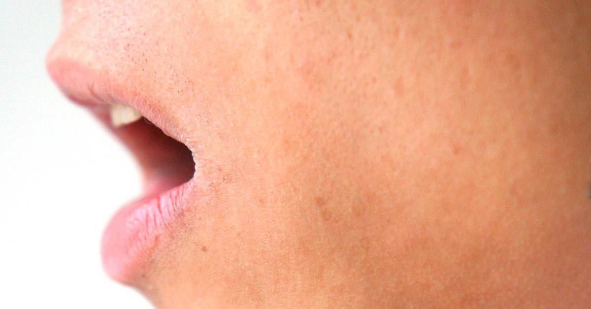 La voz también se hereda de los padres, pero cambia de acuerdo al entorno