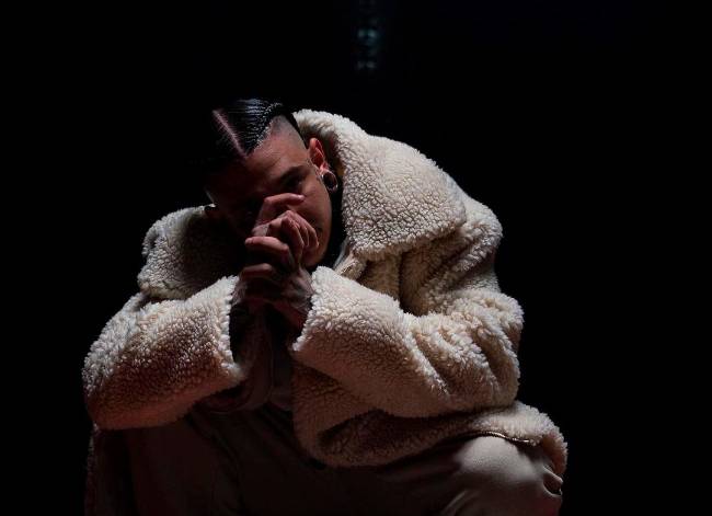 Métricas Frías, se fue el cuestionado poeta de la tristeza