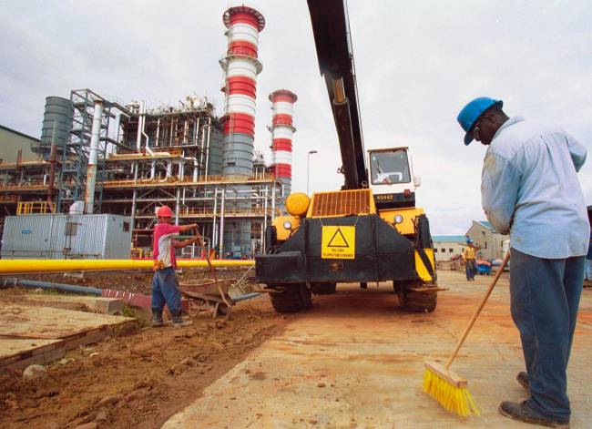 Listas 12 plantas termoeléctricas en caso de que no entre Hidroituango