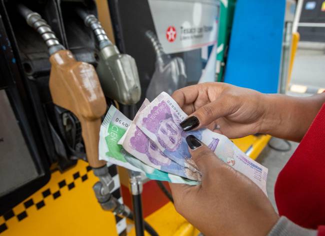 ¿En cuánto quedó el galón de gasolina en Medellín y otras ciudades con ...