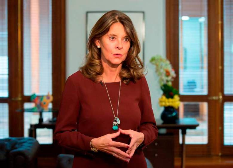 “Estoy aburrida y cansada de la política”: Marta Lucía Ramírez