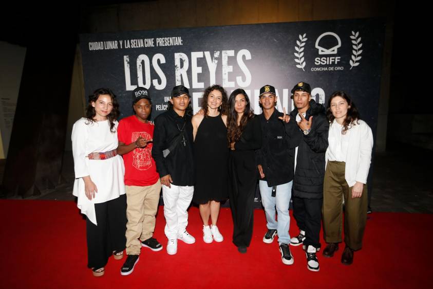 Atención: llega a Netflix Los Reyes del Mundo, la premiada película de ...