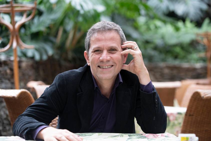 Él es el “Nobel de literatura infantil” que está en Medellín