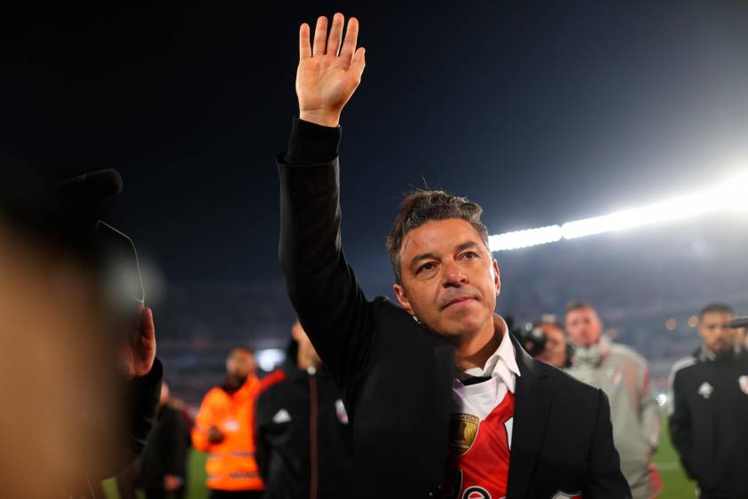Así fue la emotiva despedida del técnico de River Plate, Marcelo Gallardo
