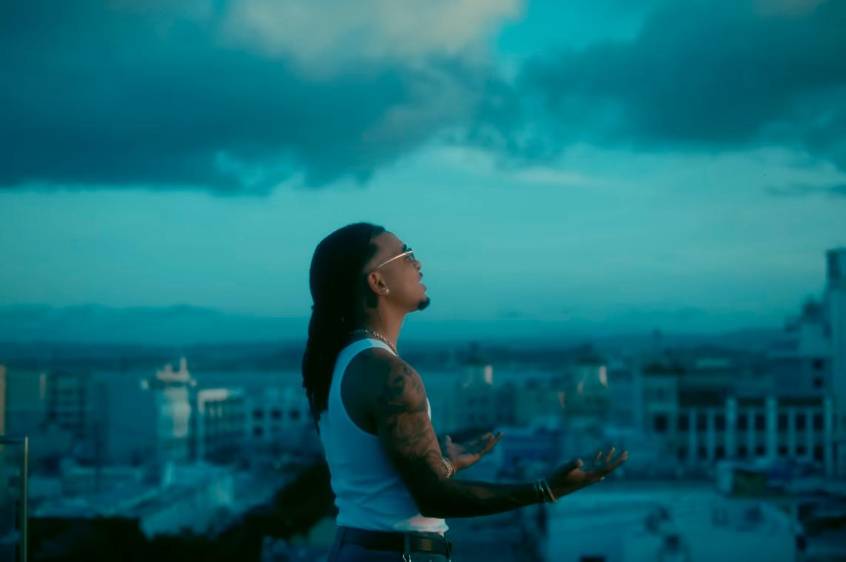 Ozuna les canta a Shakira y Piqué en su nueva canción “Te pienso”, ¿qué ...