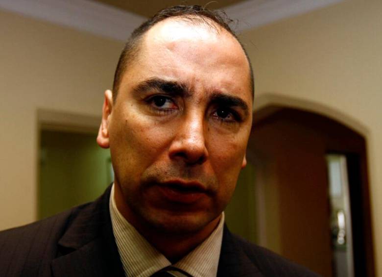 Drástica sanción para Fernando Salazar tras incidente en partido frente ...