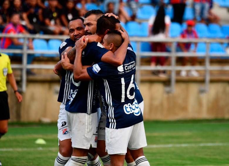 DIM ganó, mantuvo su hegemonía ante el Unión y su lugar en los ocho