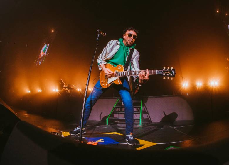 Andrés Cepeda celebra el Día del Amor y la Amistad en La Macarena