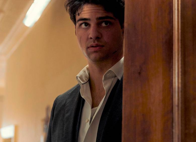 Noah Centineo se aleja de las comedias románticas con esta serie de acción