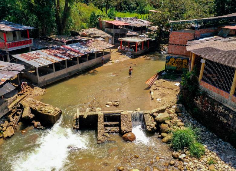 Tanta llovedera dañó el paseo de olla a los charcos de Barbosa