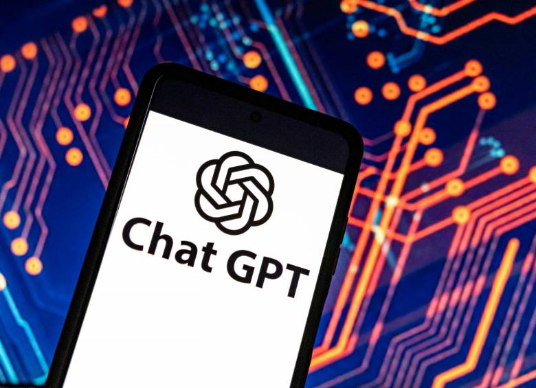 ¿El chat GPT le podría quitar su trabajo, o antes ayudarle?