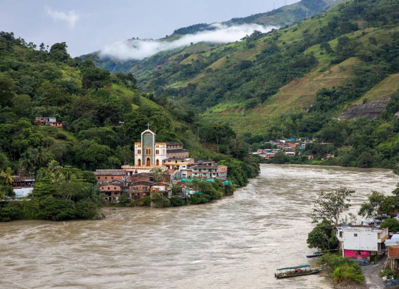 Lista la orden para evacuar Puerto Valdivia por Hidroituango