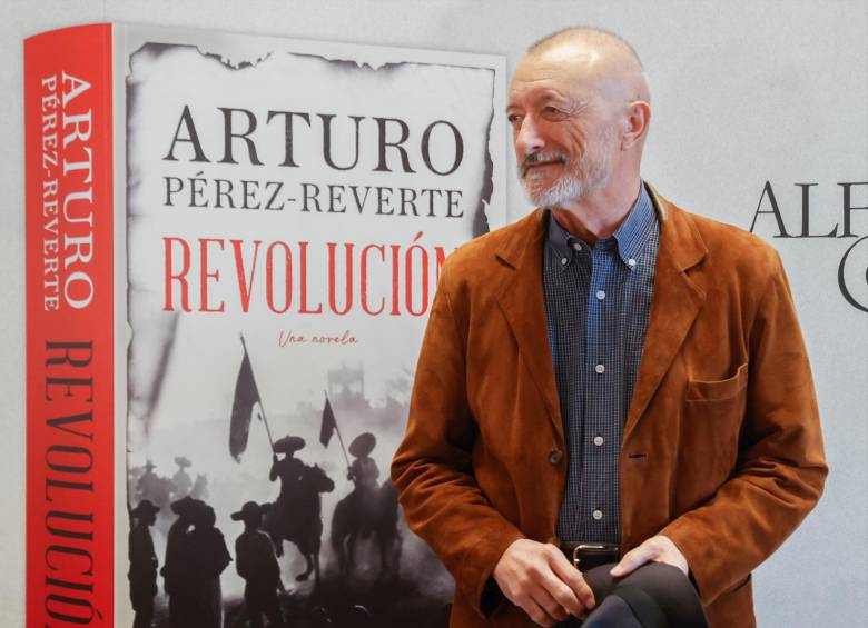 Arturo Pérez-Reverte escribe sobre Emiliano Zapata y Pancho Villa en su ...