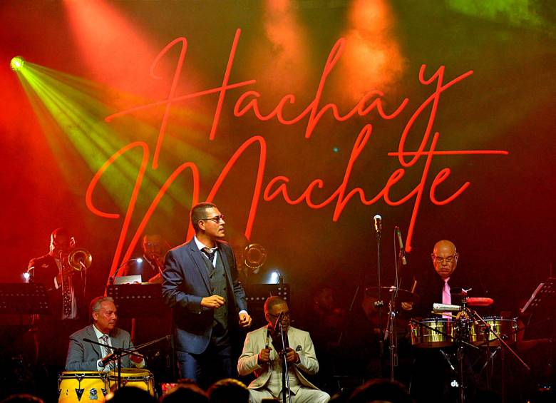 Medellín le rindió un homenaje a Héctor Lavoe y a Roberto Roena