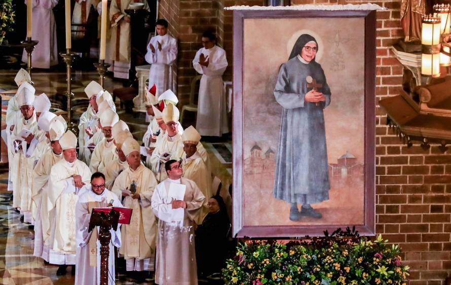 Un padre dice que beata paisa le hizo un milagro: se curó de leucemia