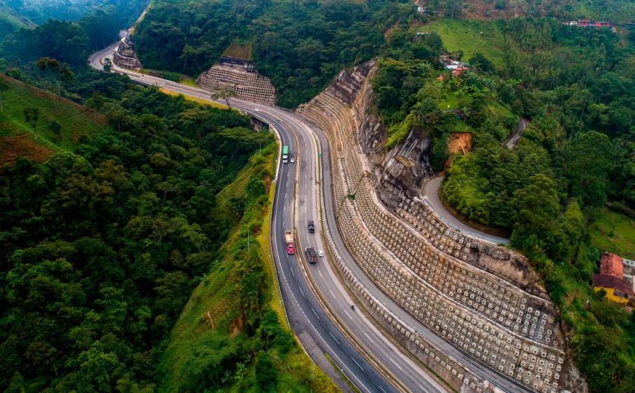 Las vías del Milagro: Pacífico 1, la 4G que quedará con más puntos ...