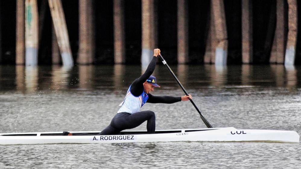 Canotaje y aguas abiertas suman oros para Colombia en Juegos Suramericanos