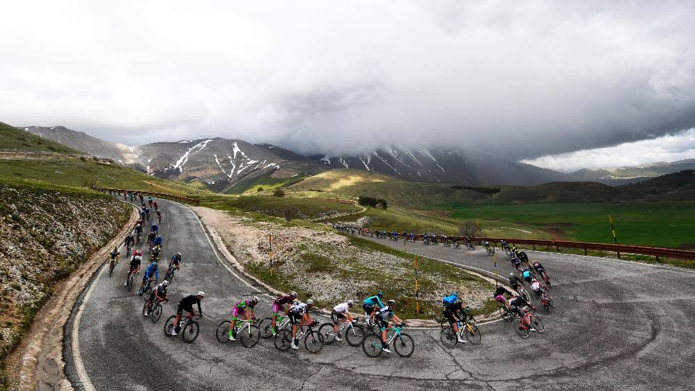 El Giro descansa hoy con Egan aún en el liderato