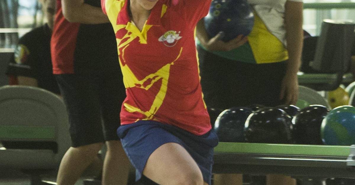 En la bolera, las miradas se posan sobre Rocío Restrepo