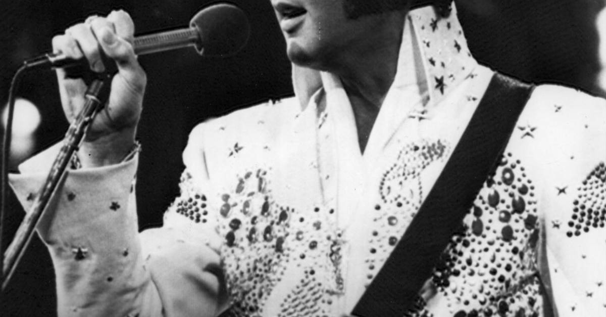Cinco canciones para sacudir las caderas como Elvis Presley