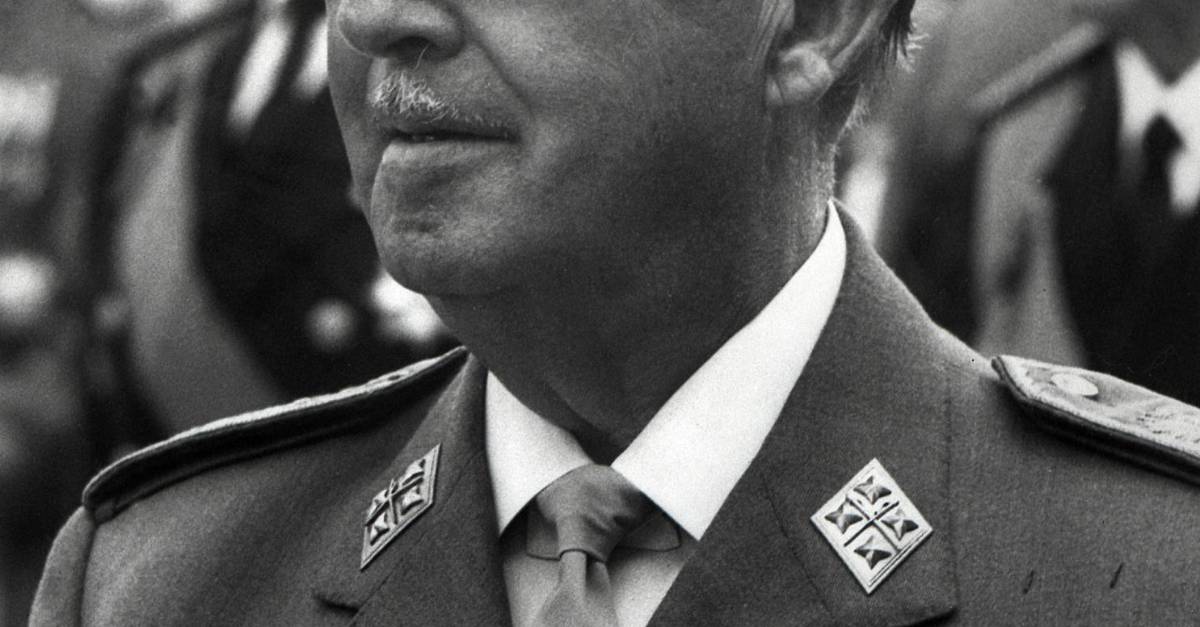 Después de 40 años de la muerte de Franco, España aún espera la verdad