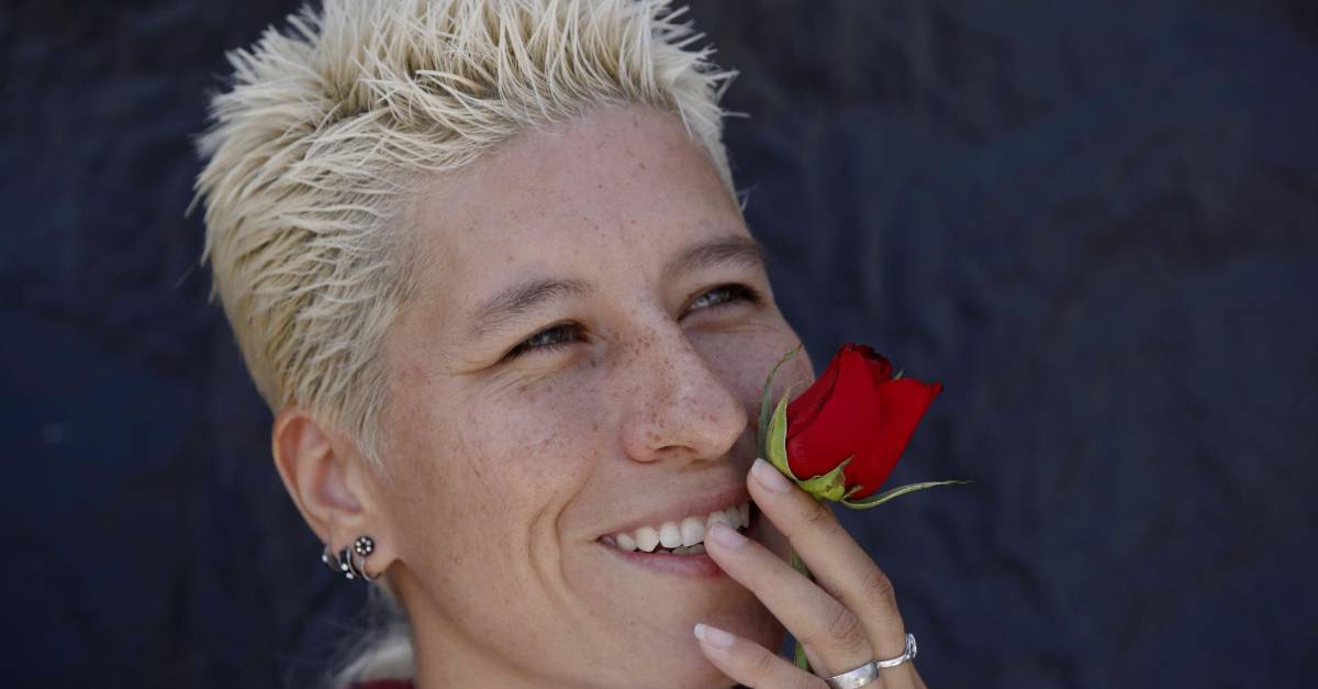 El antes y después de Lady Tabares, La vendedora de rosas