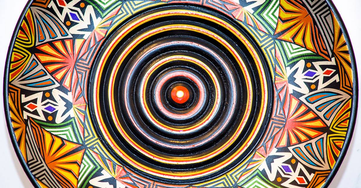 El Mopa Mopa, el Barniz de Pasto, es considerado patrimonio de la humanidad