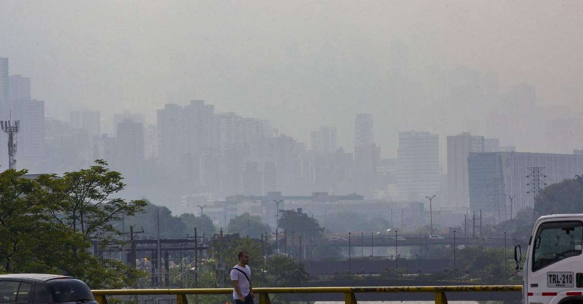 Suben Los Niveles De Contaminación Del Aire En Medellín