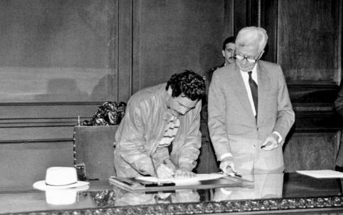 Acuerdo con el M-19, una hoja de ruta para seguir