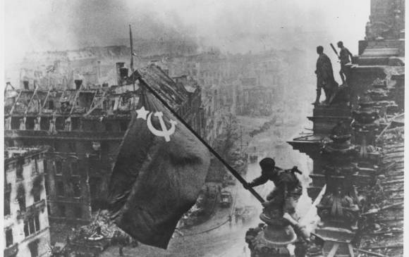 El día que la llama nazi se apagó y comenzó el fin de la guerra