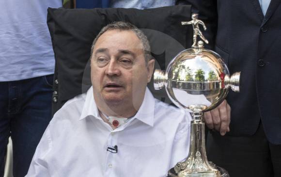El “Profe” Montoya, internado de urgencia por afección pulmonar
