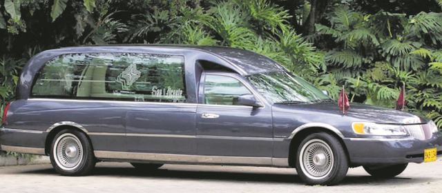Sepelio de Chávez se hará en carro fúnebre de Medellín