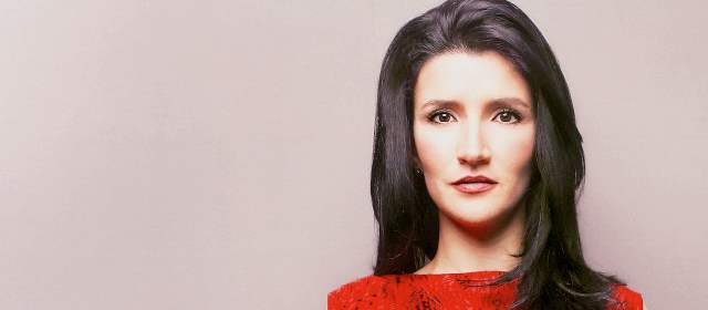 Isabel Henao, historia de seda