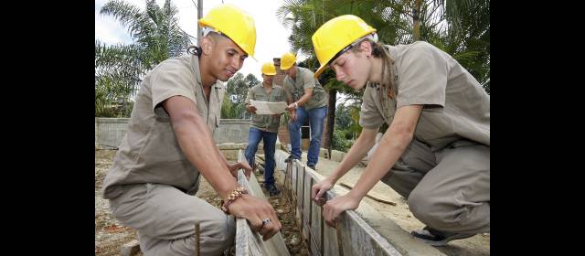 Formar constructores es clave