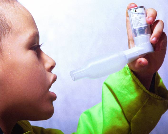 Usar bien el inhalador podría salvarle la vida