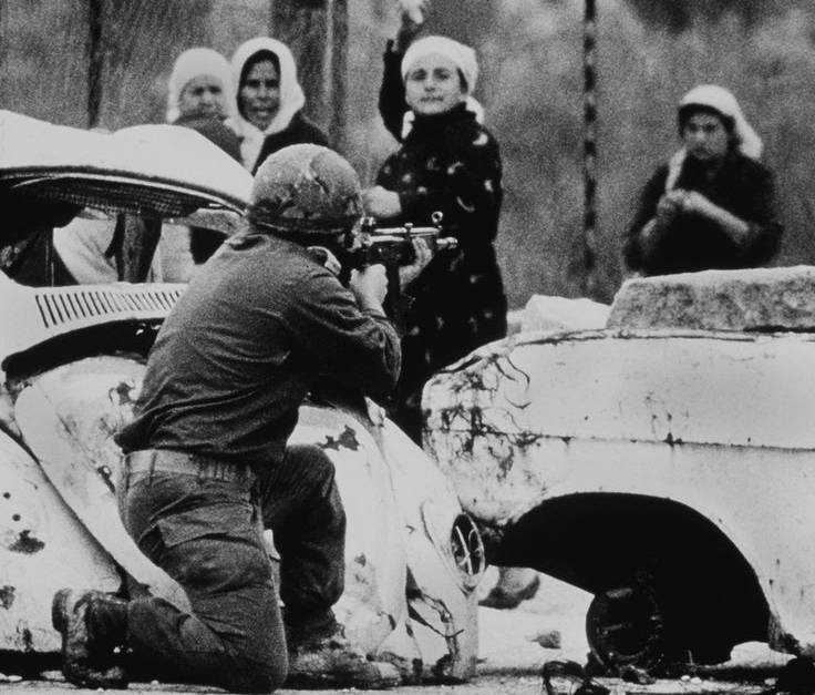 La primera Intifada marcó el conflicto árabe - israelí hace 30 años
