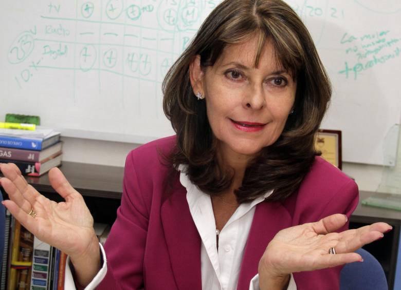 Marta Lucía Ramírez acepta ser parte de la Comisión Asesora pero con ...