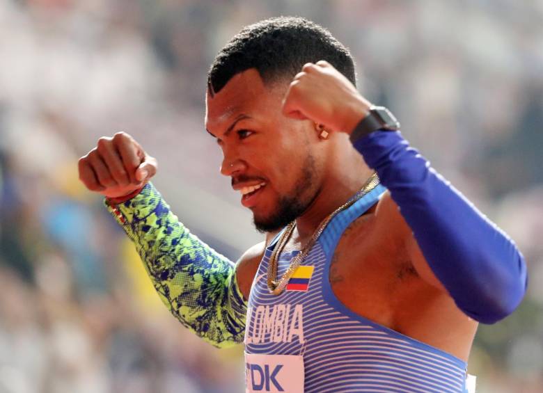 ¡Extraordinario! Zambrano ganó medalla de plata en los 400 metros del ...