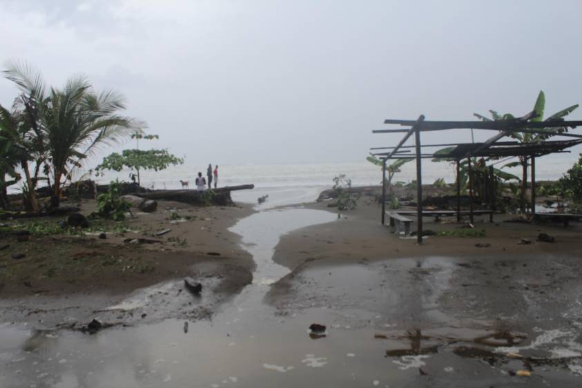 Así es la emergencia que se vive en Juradó, Chocó por fuerte oleaje