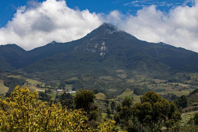 El Páramo de Sonsón, invadido por basuras