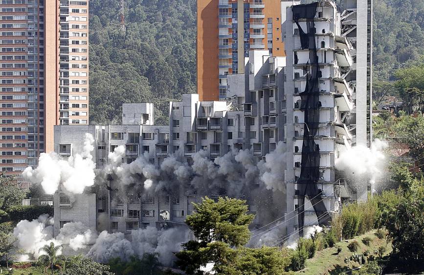 Space, 4 años en ruinas